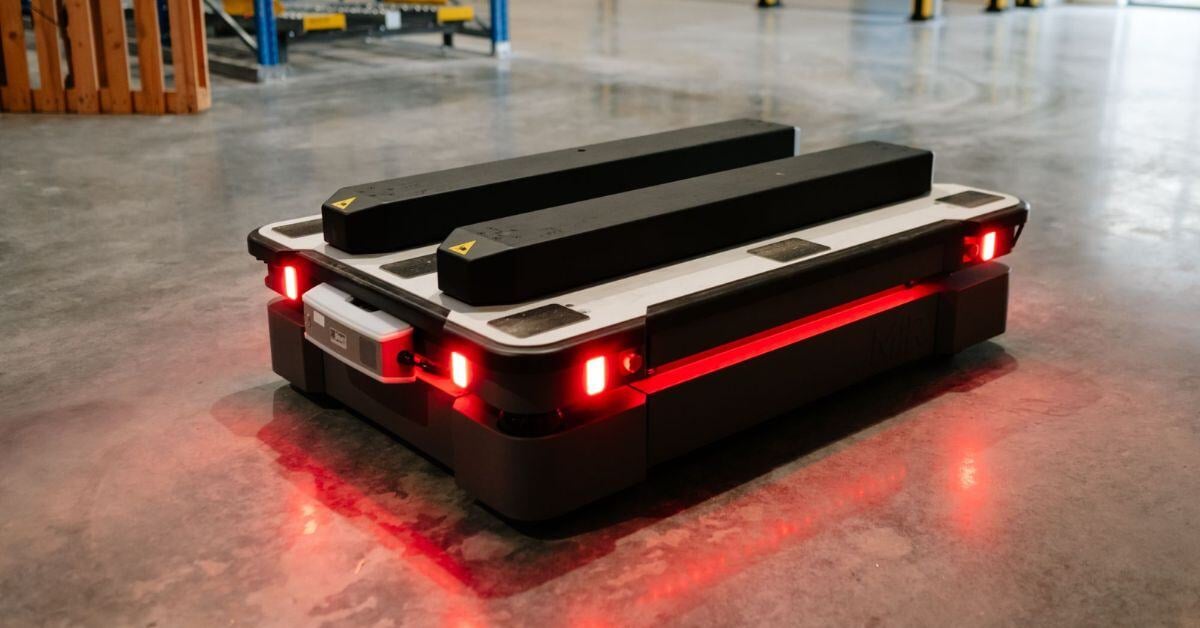 Tips for Preventing Warehouse Equipment Collisions